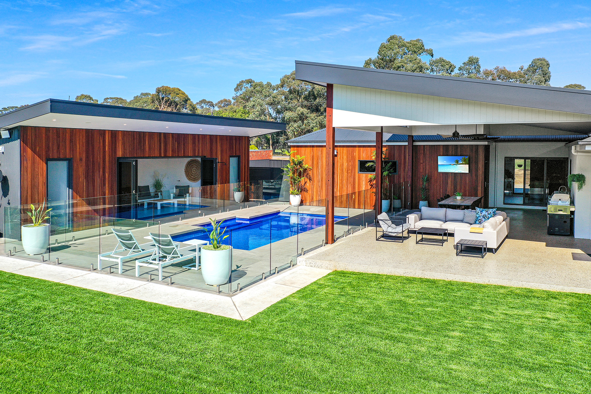 Be inspired by Australia's best home swimming pools of 2023 - The ...