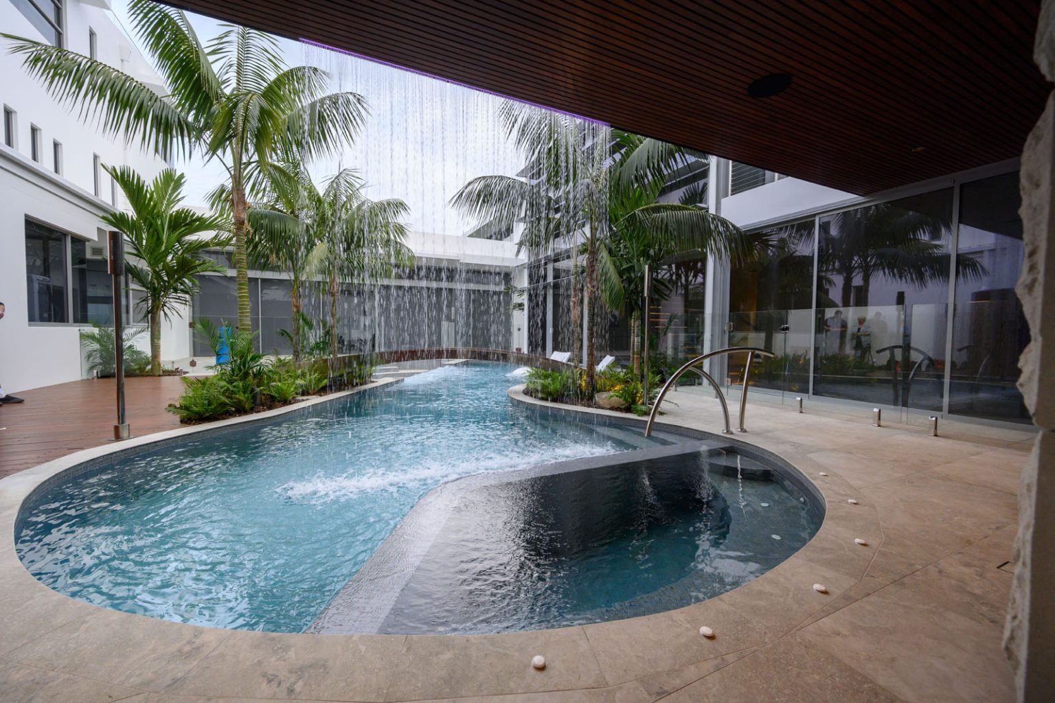 Be inspired by Australia's best home swimming pools of 2023 - The Interiors Addict