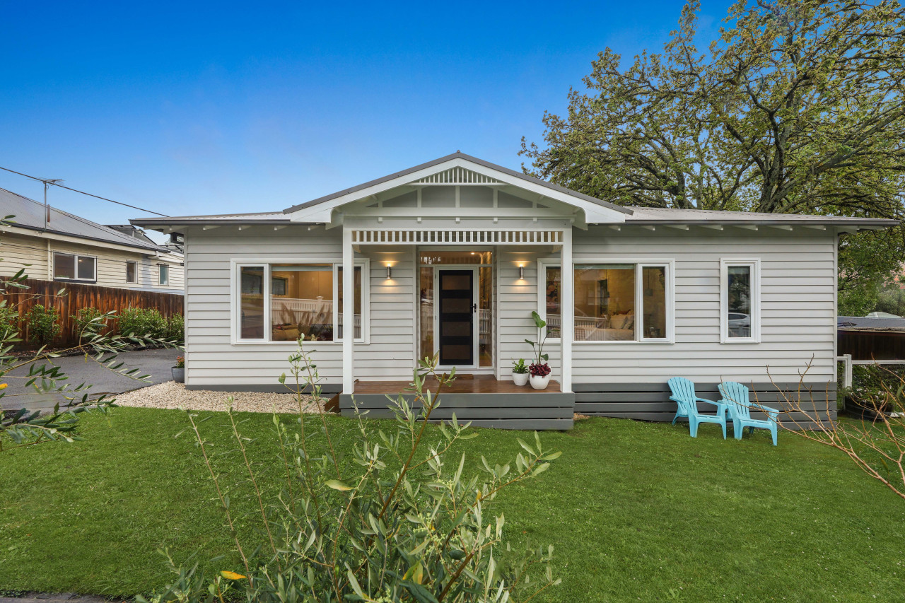 Dutch kit home given new life in Melbourne - The Interiors Addict