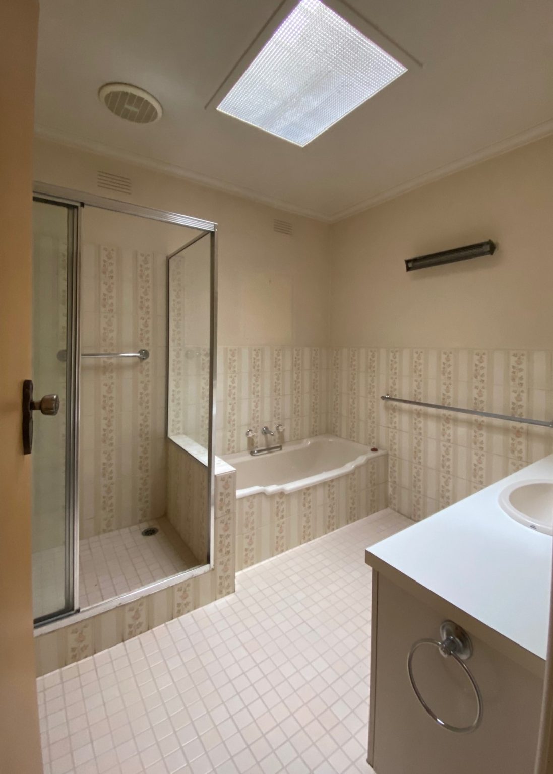 1970s 2-bedder gains 2 extra bedrooms and keeps its character - The ...