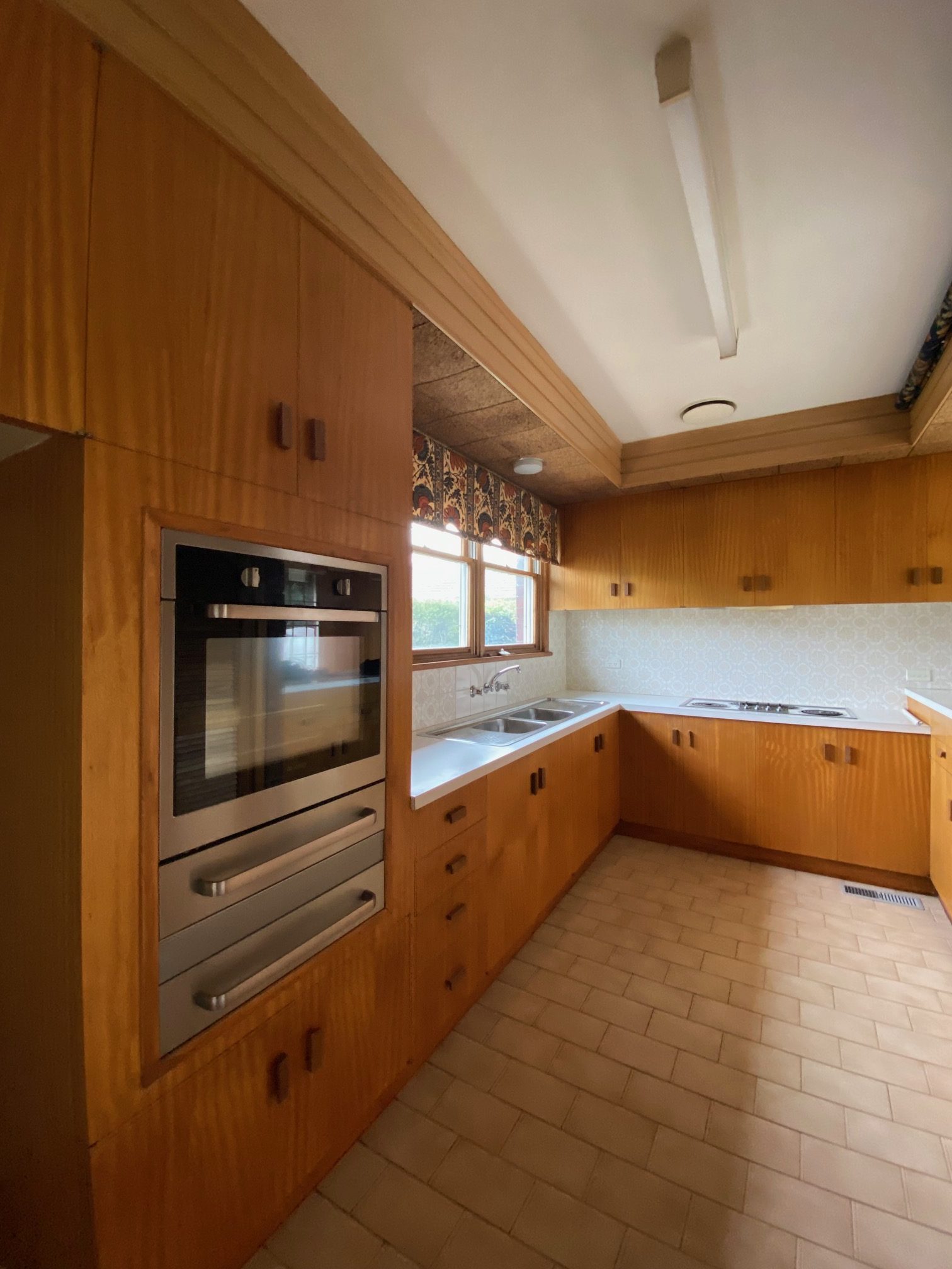 1970s 2-bedder gains 2 extra bedrooms and keeps its character - The ...