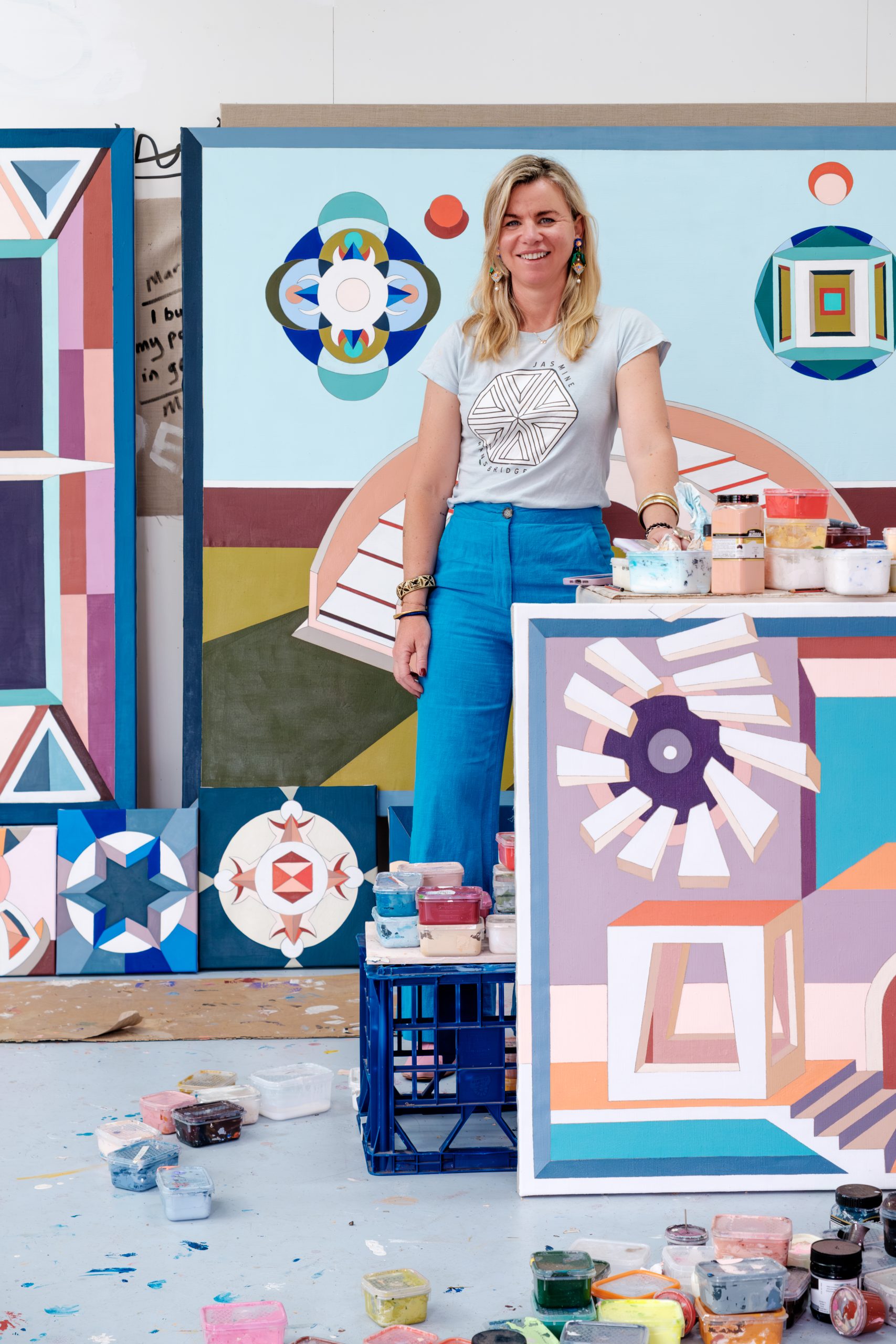 Artist Jasmine Mansbridge's latest work was born in France - The ...