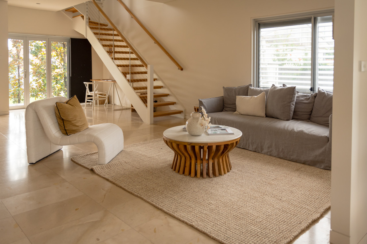 Watch colour transform this bland bedroom and living room - The ...