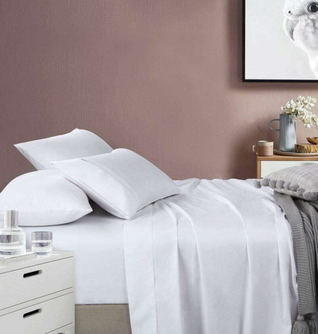 The big question: to top sheet or not to top sheet? - The Interiors Addict