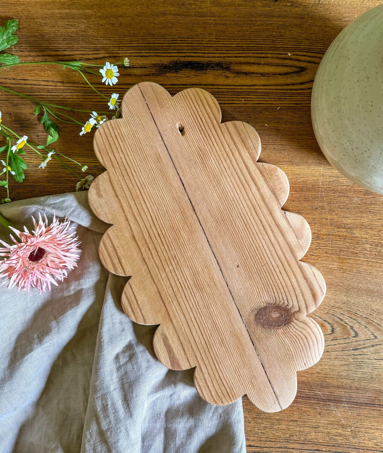 A guide to the best looking cutting boards of 2025 - The Interiors Addict
