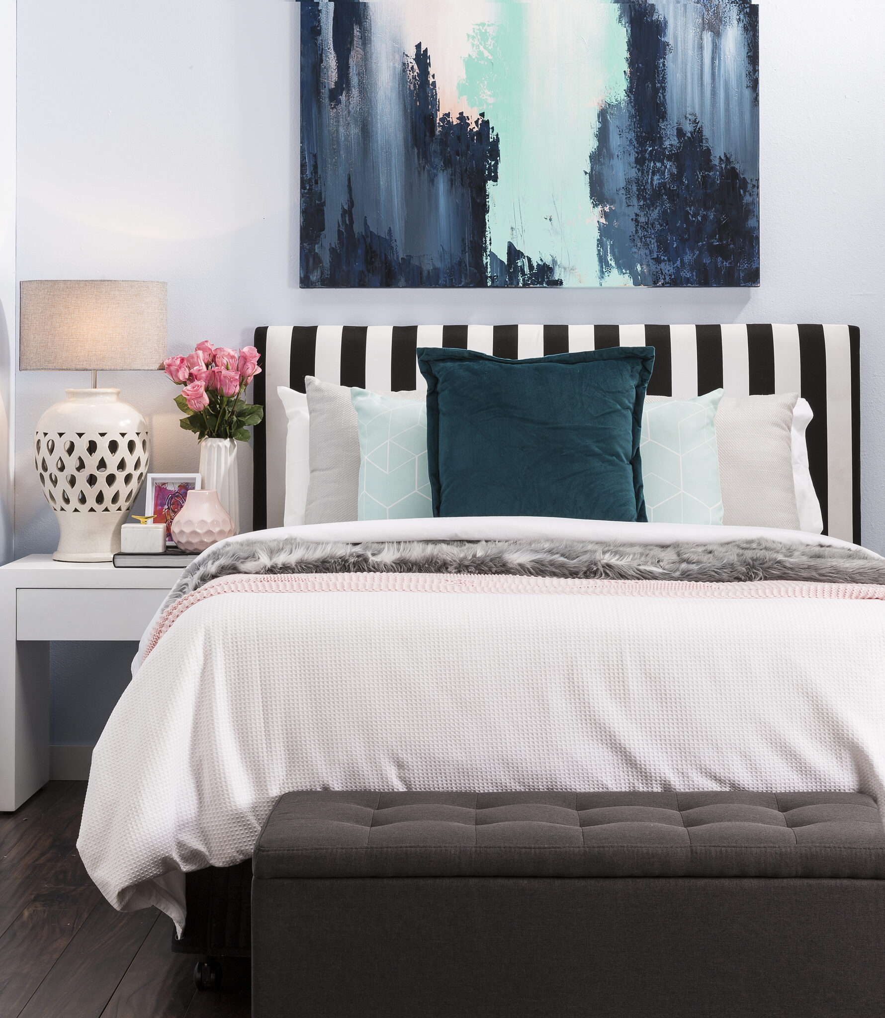 How to achieve the hotel look in your bedroom - The Interiors Addict