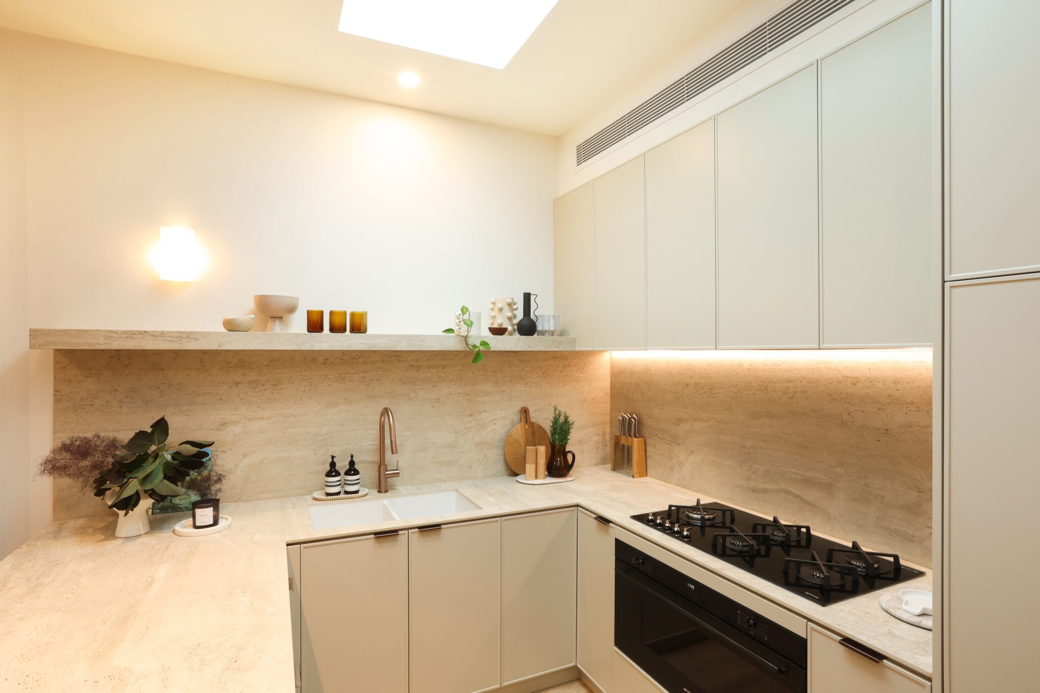Refined and resilient: the rise of porcelain popularity - The Interiors ...